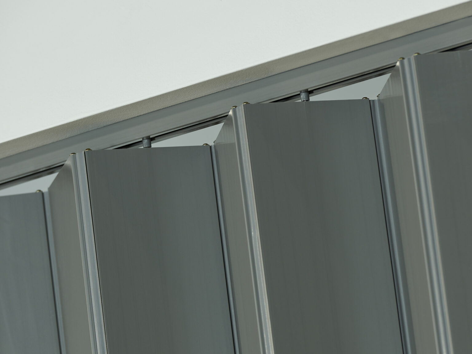 Spectrum Elite Vinyl Folding Door - Peppermill Home