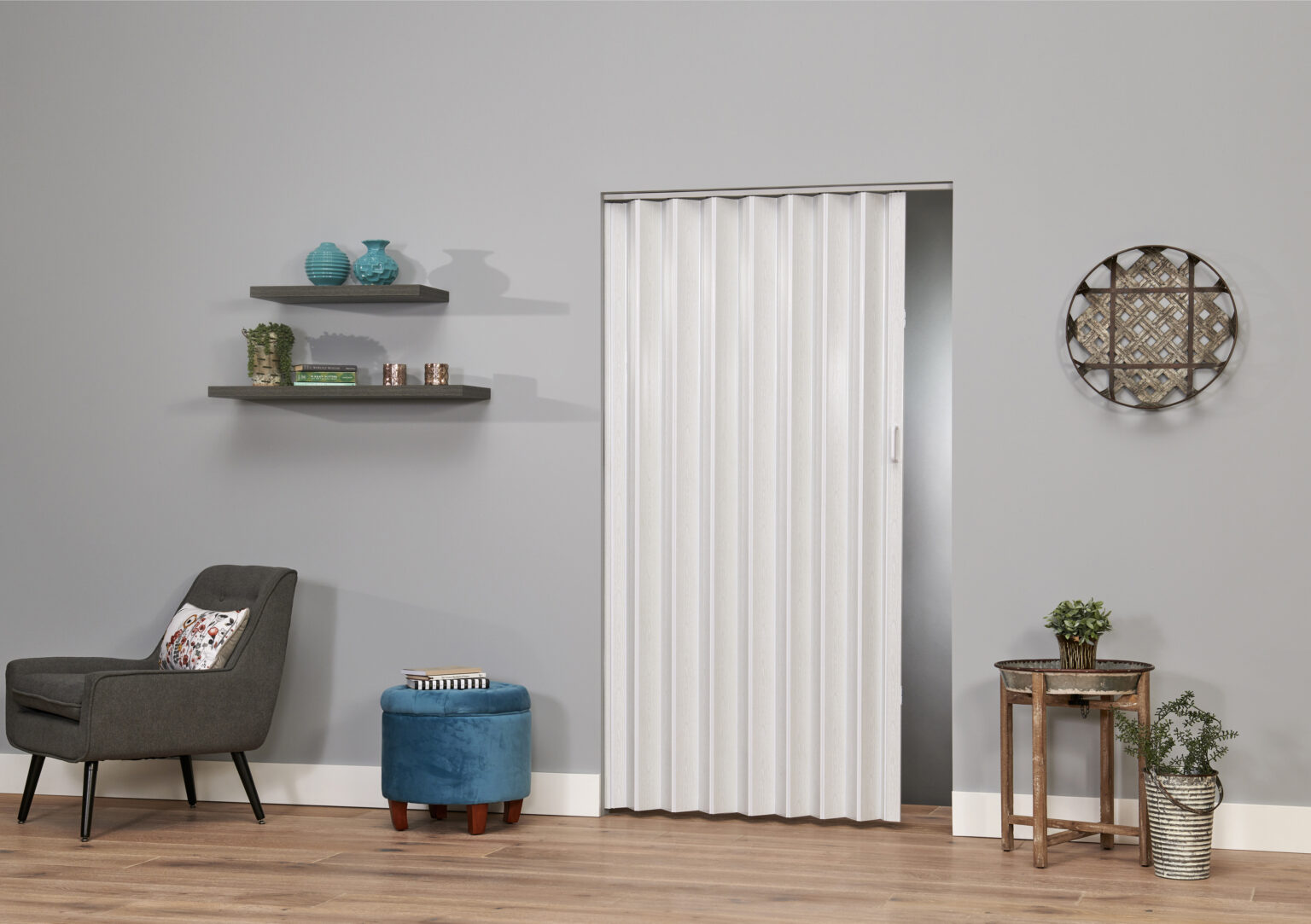 Spectrum Elite Vinyl Folding Door - Peppermill Home